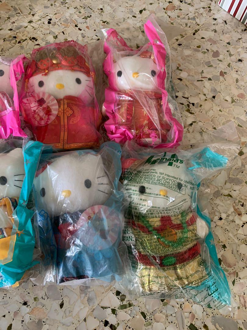 Hello Kitty Collectibles, Hobbies & Toys, Toys & Games on Carousell
