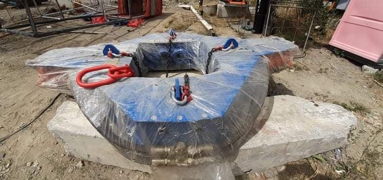 Hydraulic Pile Hacking machine, Business Services, Others on Carousell