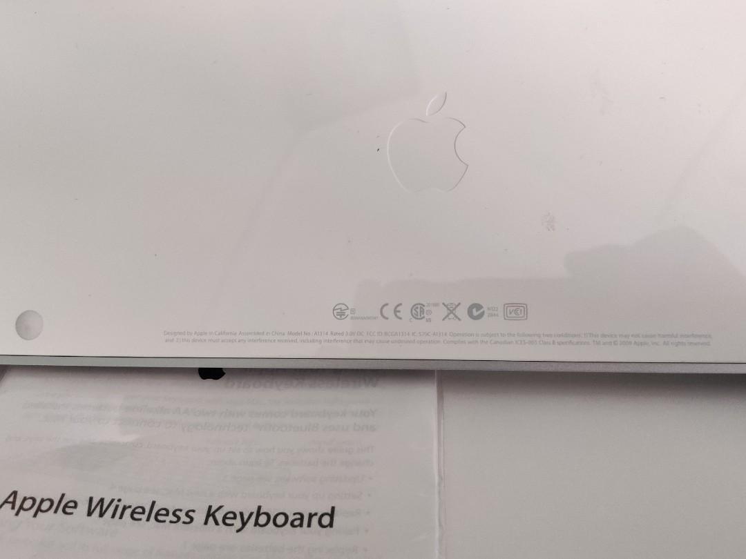 Magic Keyboard 1 - German keys layout, Computers & Tech, Parts ...