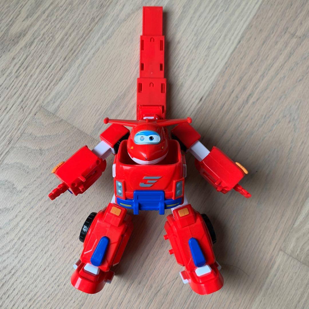Super Wings - Jett's Super Robot Suit Large Transforming Toy Vehicle ...