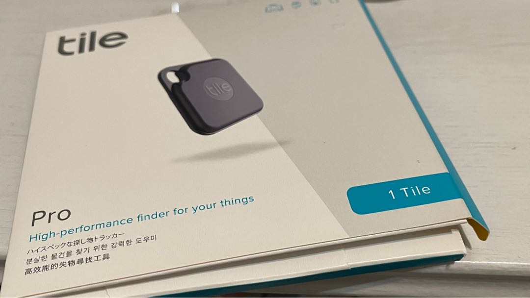 Tile pro 黑色, 手提電話, 電話及其他裝置配件, 手機套及手機殻 - Carousell