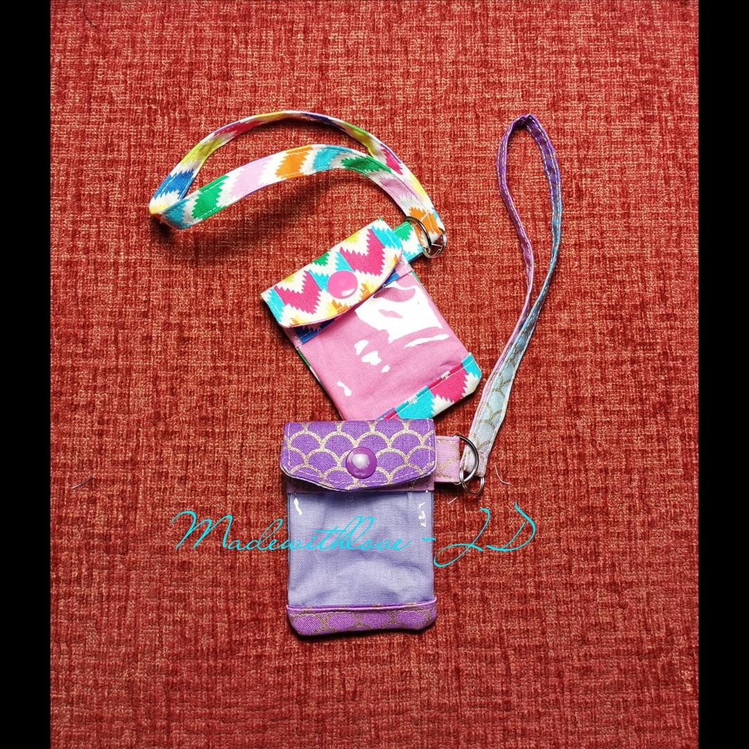 Trace together token pouch with clear vinyl, Design & Craft, Handmade ...