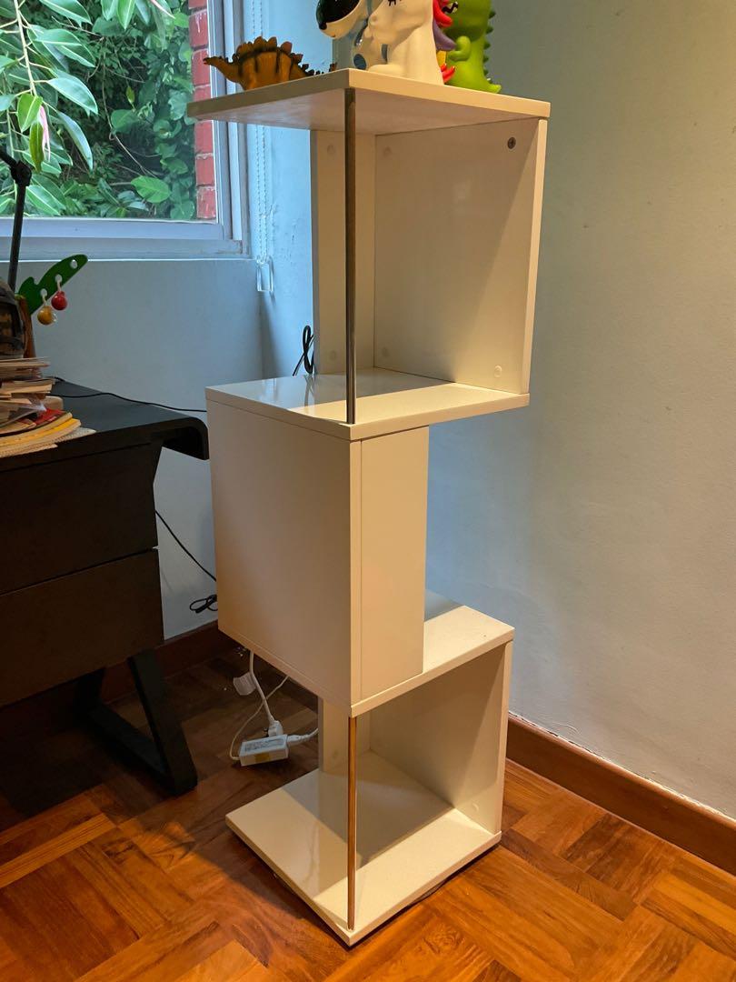 Turning display shelves, Furniture & Home Living, Furniture, Shelves ...