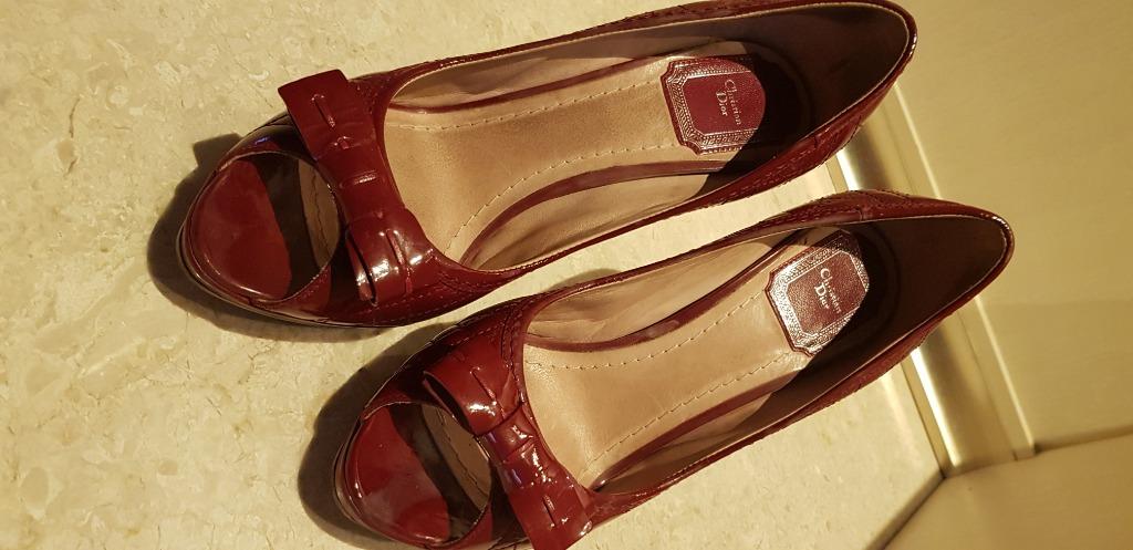 CHRISTIAN DIOR RED HIGH HEEL, Women's Fashion, Footwear, Heels on Carousell