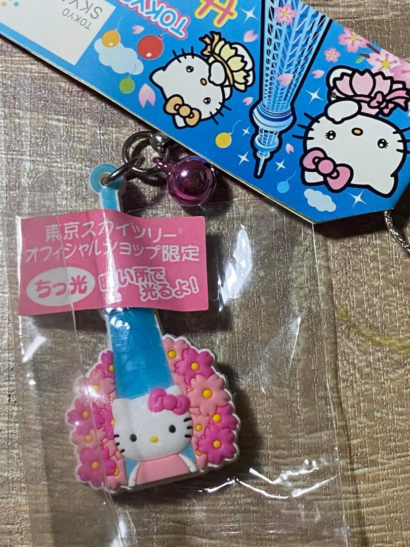 Hello kitty tokyo skytree, Women's Fashion, Jewelry & Organizers ...