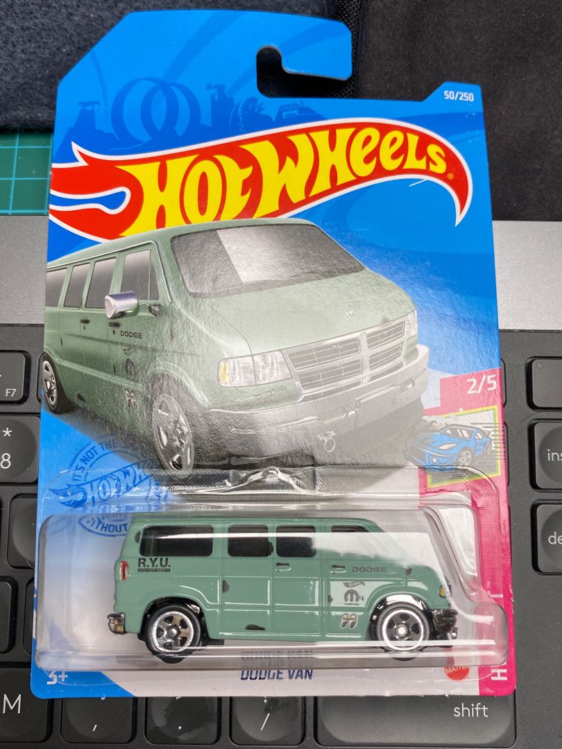 HW Drift Hot Wheels Dodge Van Mooneyes Dajiban Green, Hobbies & Toys ...