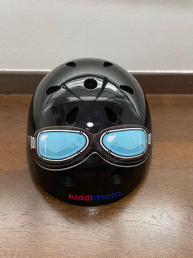 Kiddi Moto Helmet, Everything Else on Carousell