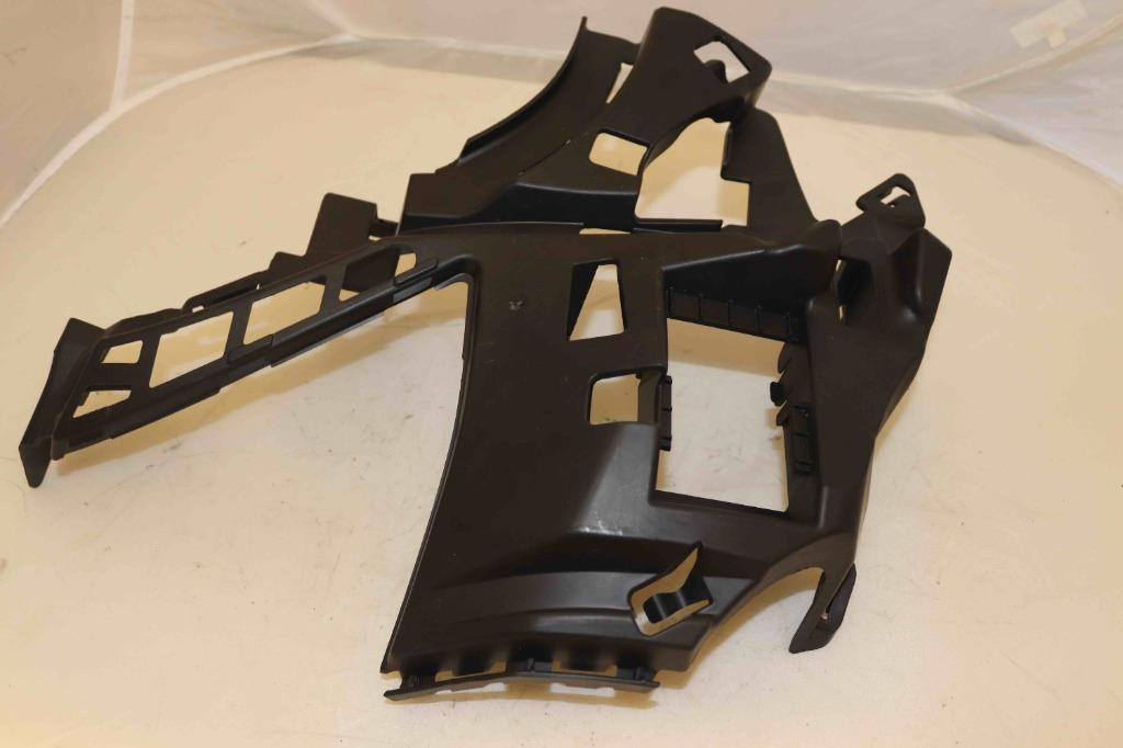 Mercedes S-Class W222 Front Bumper Right Mounting Bracket A2228850321 ...