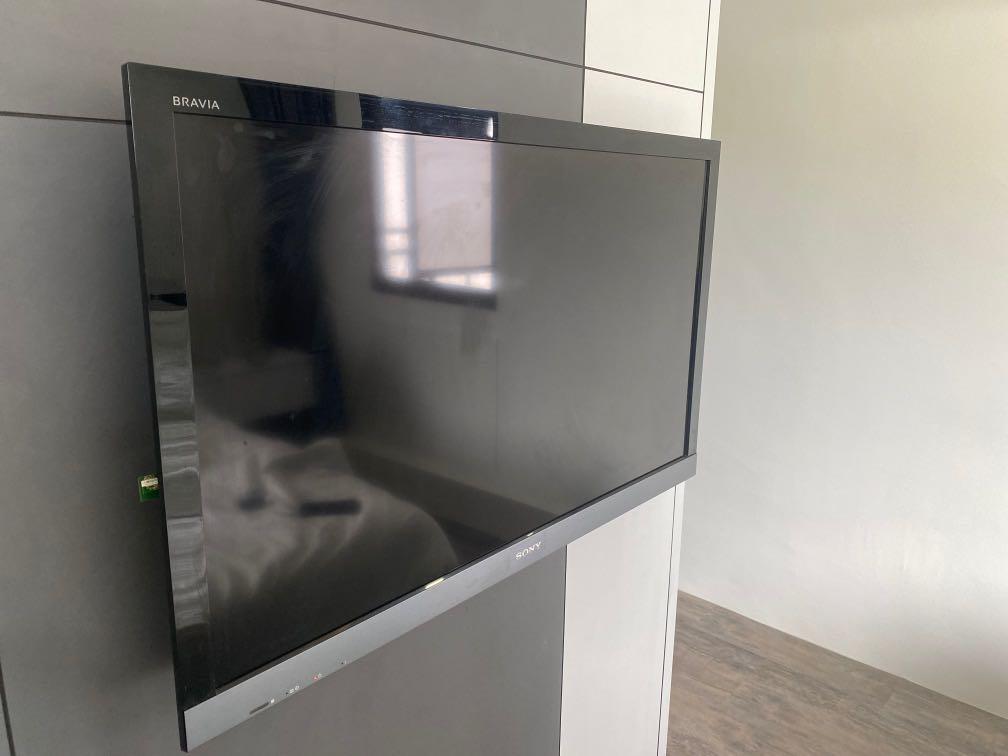 Sony Bravia KdL-40EX600, TV & Home Appliances, TV & Entertainment, TV ...