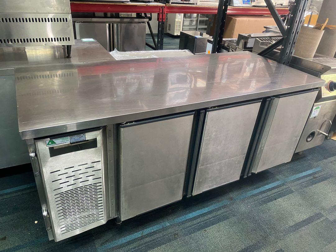 3 Doors Counter top Chiller/Fridge/Refrigerator/Table Top Chiller, TV ...