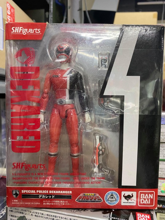 全新 SHF Deka Red 紅 shf dekared, 興趣及遊戲, 玩具 & 遊戲類 - Carousell