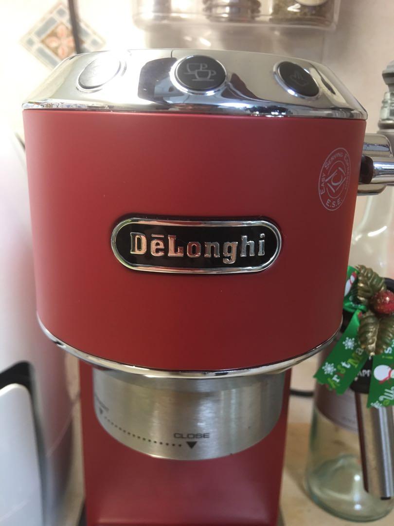 Delonghi EC685 Red Coffee machine, TV & Home Appliances, Kitchen ...