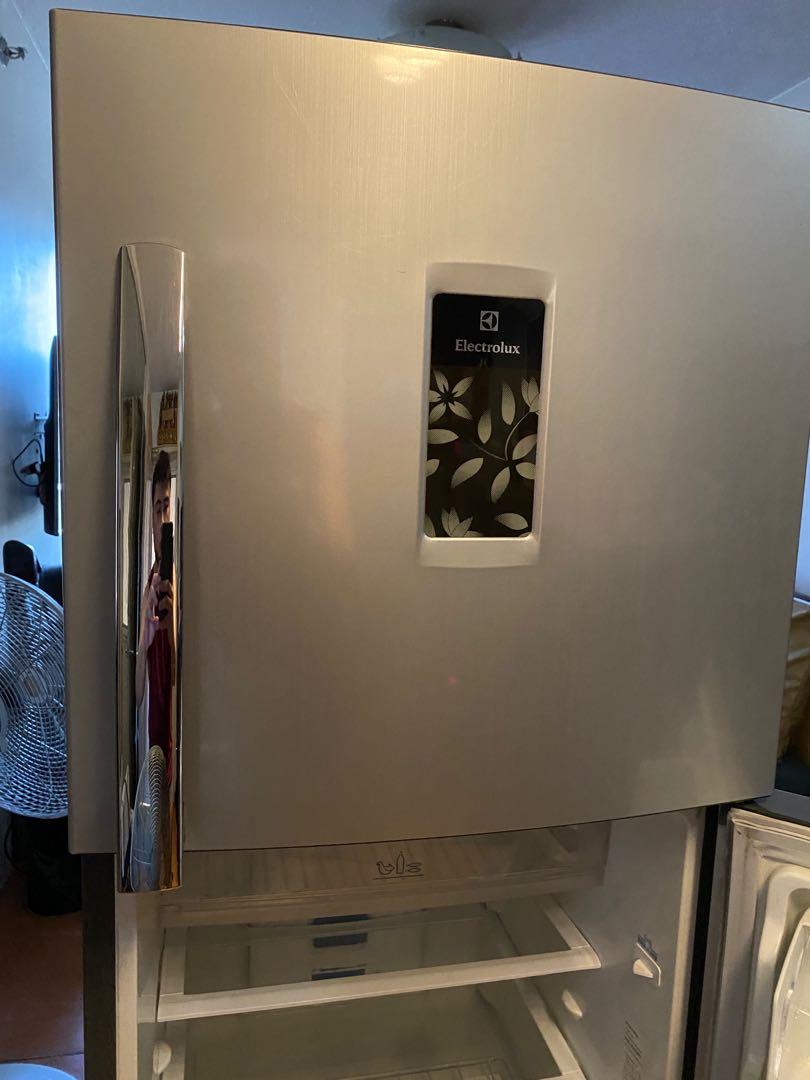 Electrolux frost-free non-inverter fridge, TV & Home Appliances ...