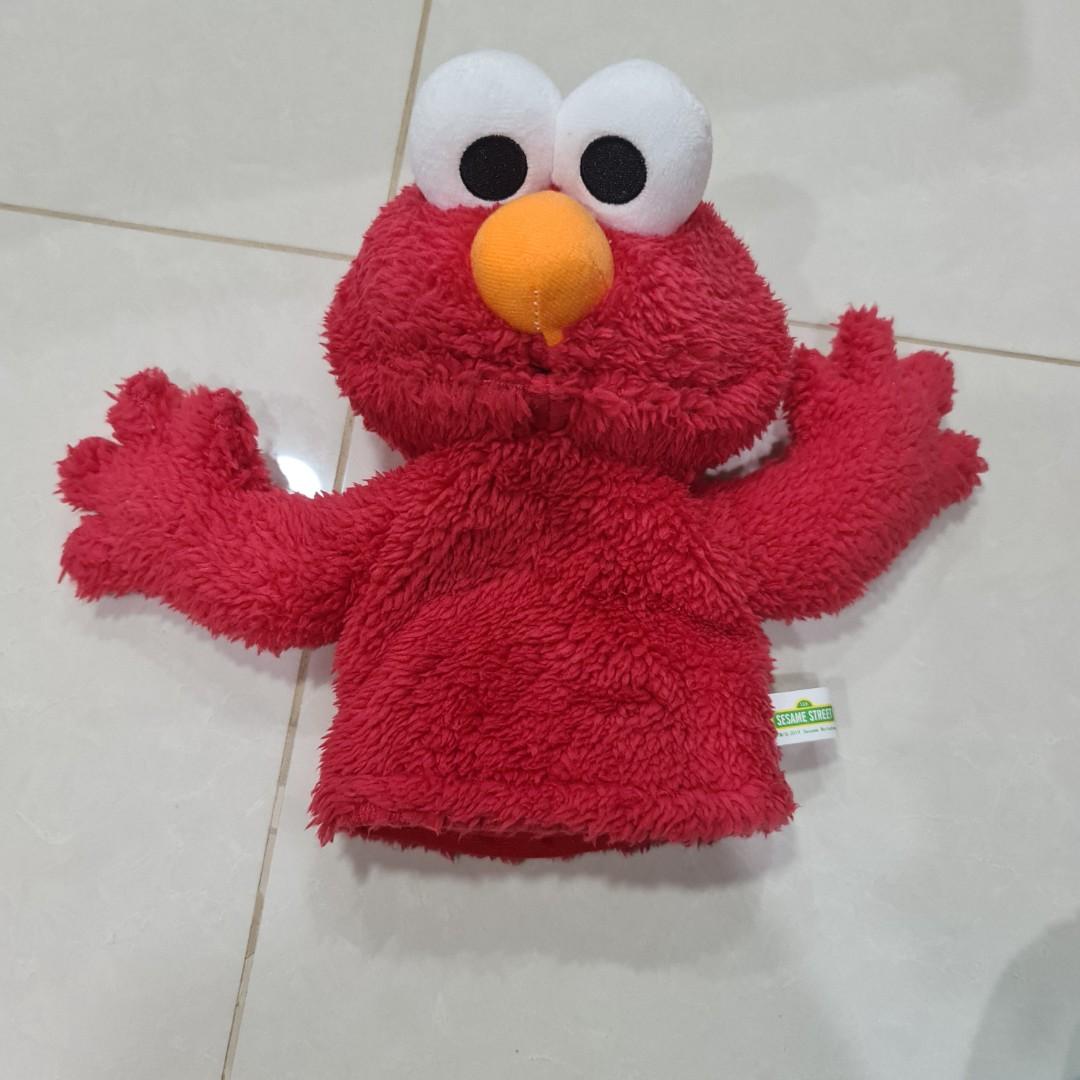 Elmo hand puppet, Hobbies & Toys, Toys & Games on Carousell