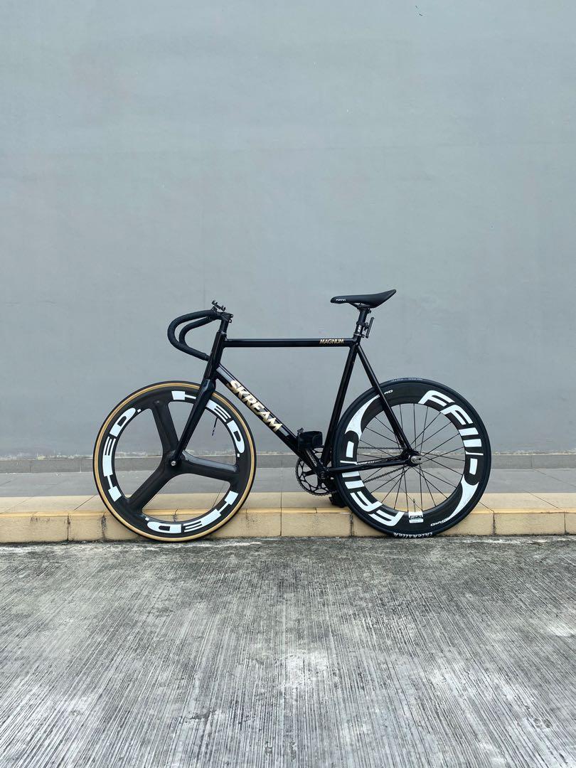 Fast Forward Carbon back wheel, Sports Equipment, Bicycles & Parts ...