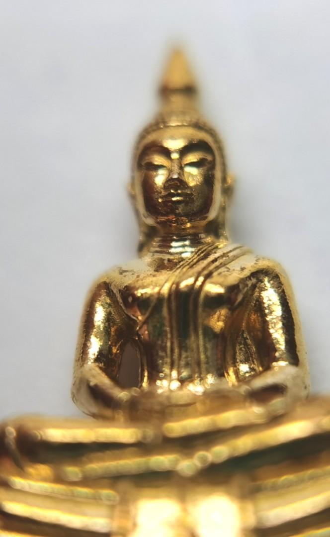 LP Sothorn Loop Lor / BE2563 / Thai Amulet, Hobbies & Toys, Memorabilia ...