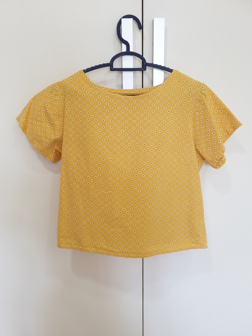 Matching top and bottom set, Women's Fashion, Dresses & Sets, Sets or ...