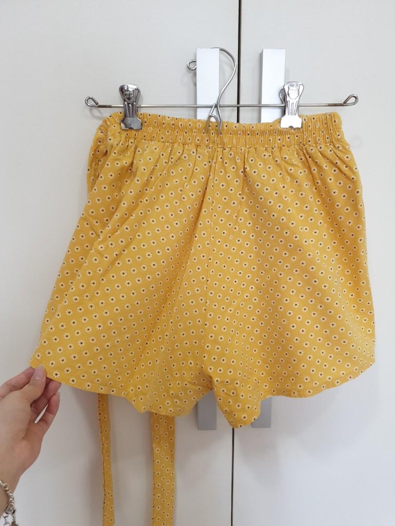 Matching top and bottom set, Women's Fashion, Dresses & Sets, Sets or ...