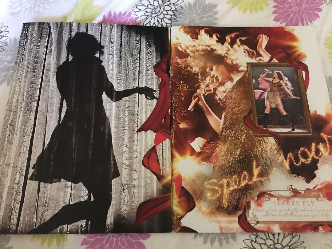 Taylor Swift Speak Now Tour Book, Hobbies & Toys, Memorabilia ...