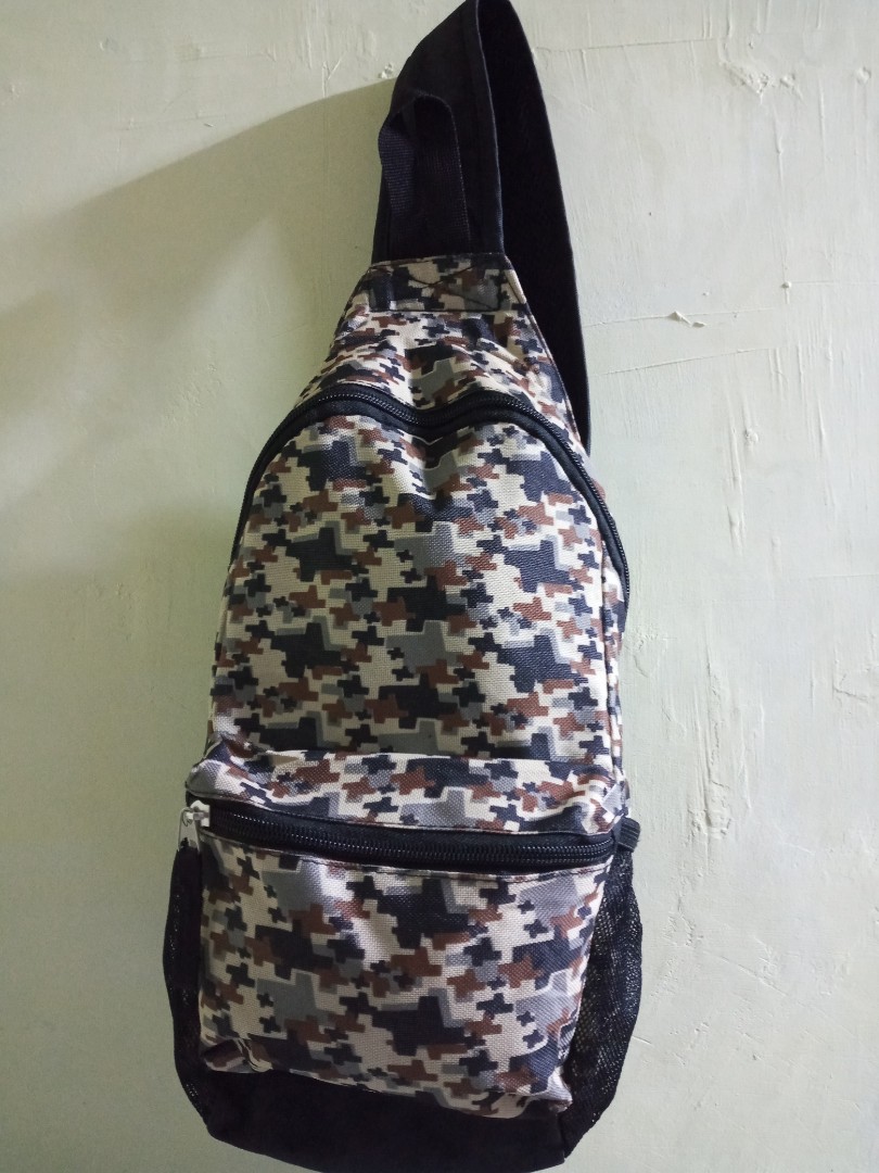 Body Bag Men Japan, Men's Fashion, Bags, Sling Bags on Carousell
