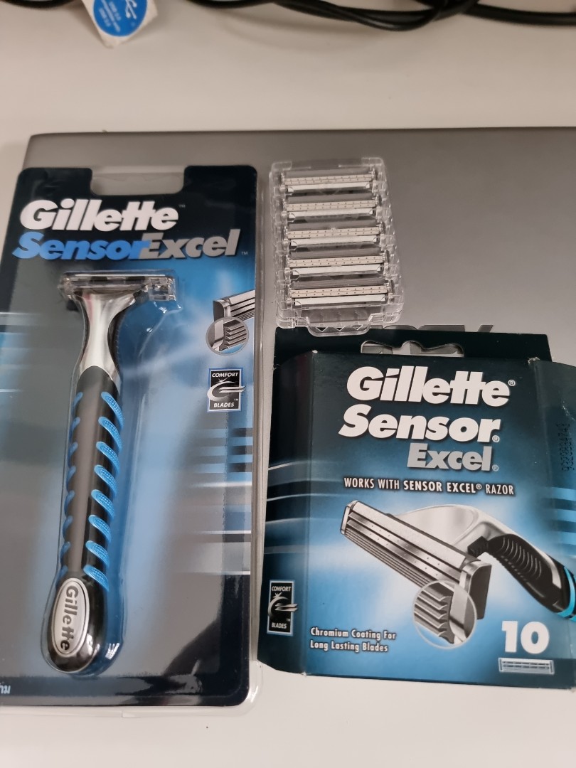 Gillette Sensor Excel plus 15 refill, Everything Else on Carousell