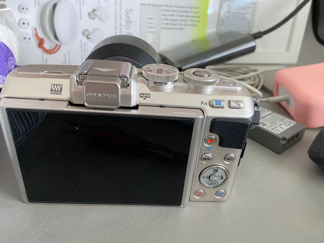 Olympus EPL-7, Photography, Lens & Kits on Carousell