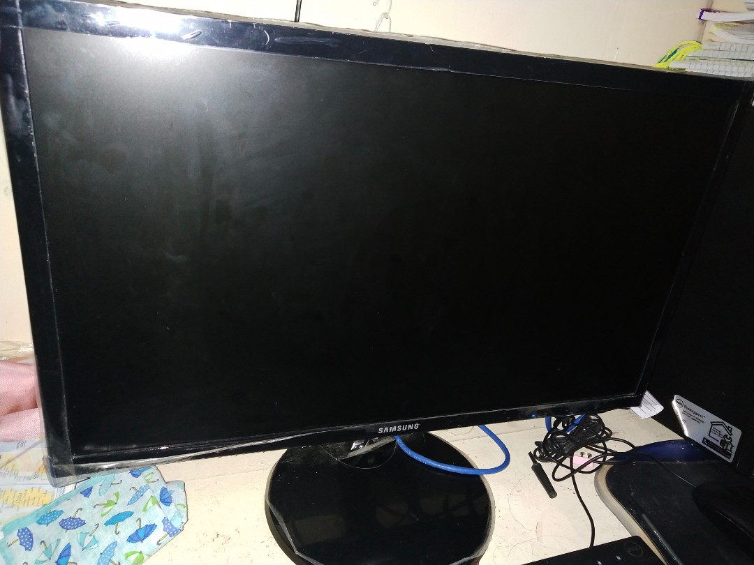 Samsung 22inch - hdmi and vga enable, Computers & Tech, Parts ...