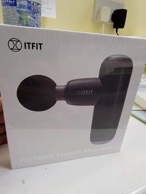 SAMSUNG ITFIT MASSAGE GUN, 健康及營養食用品, 按摩紓緩用品 - Carousell