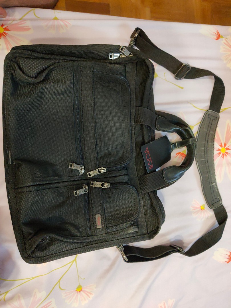 Tumi Original Bag, Men's Fashion, Bags, Sling Bags on Carousell