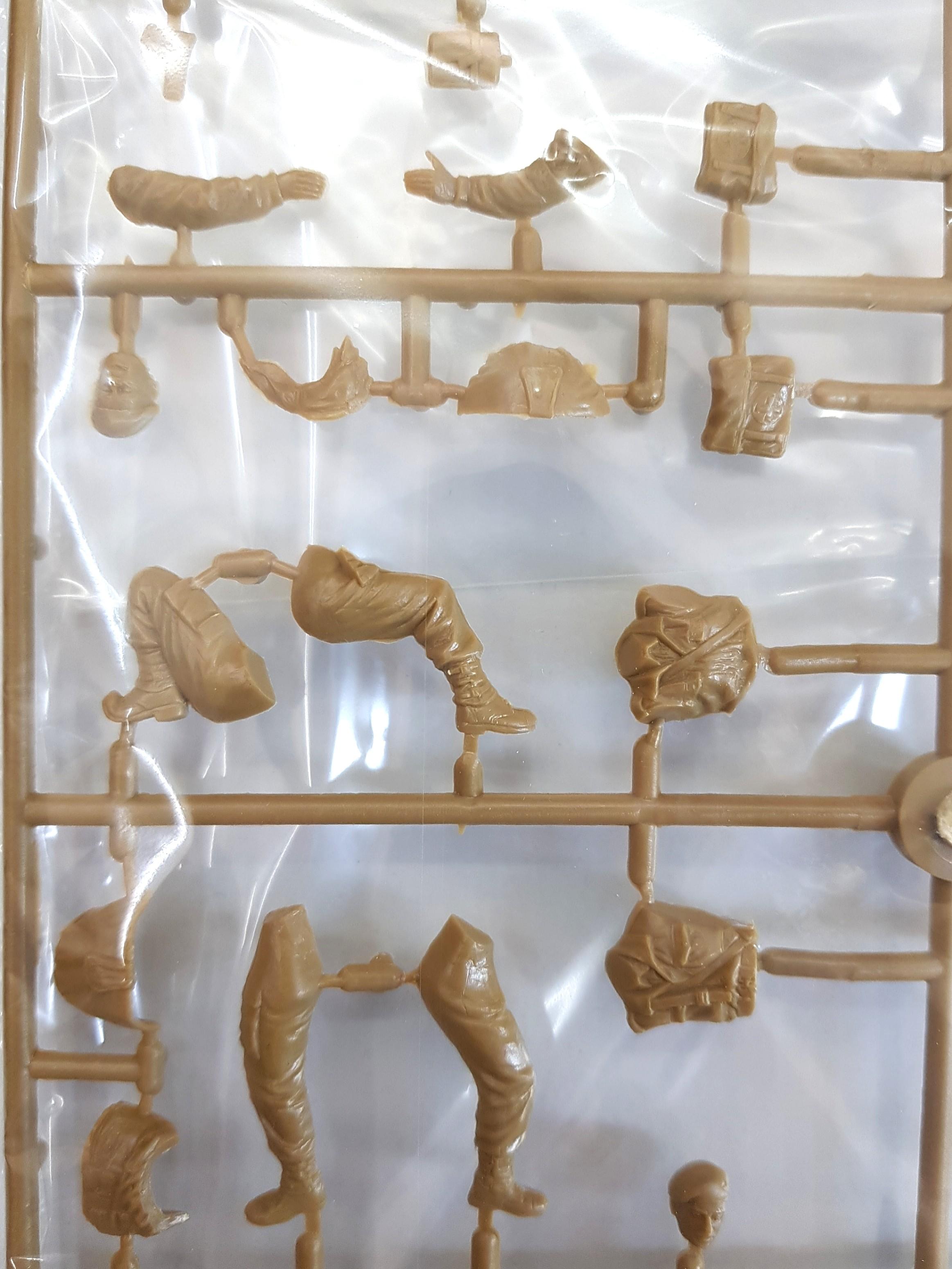 1/35 Master Box #3534, British Paratroopers, WWII Rigid Landing ...