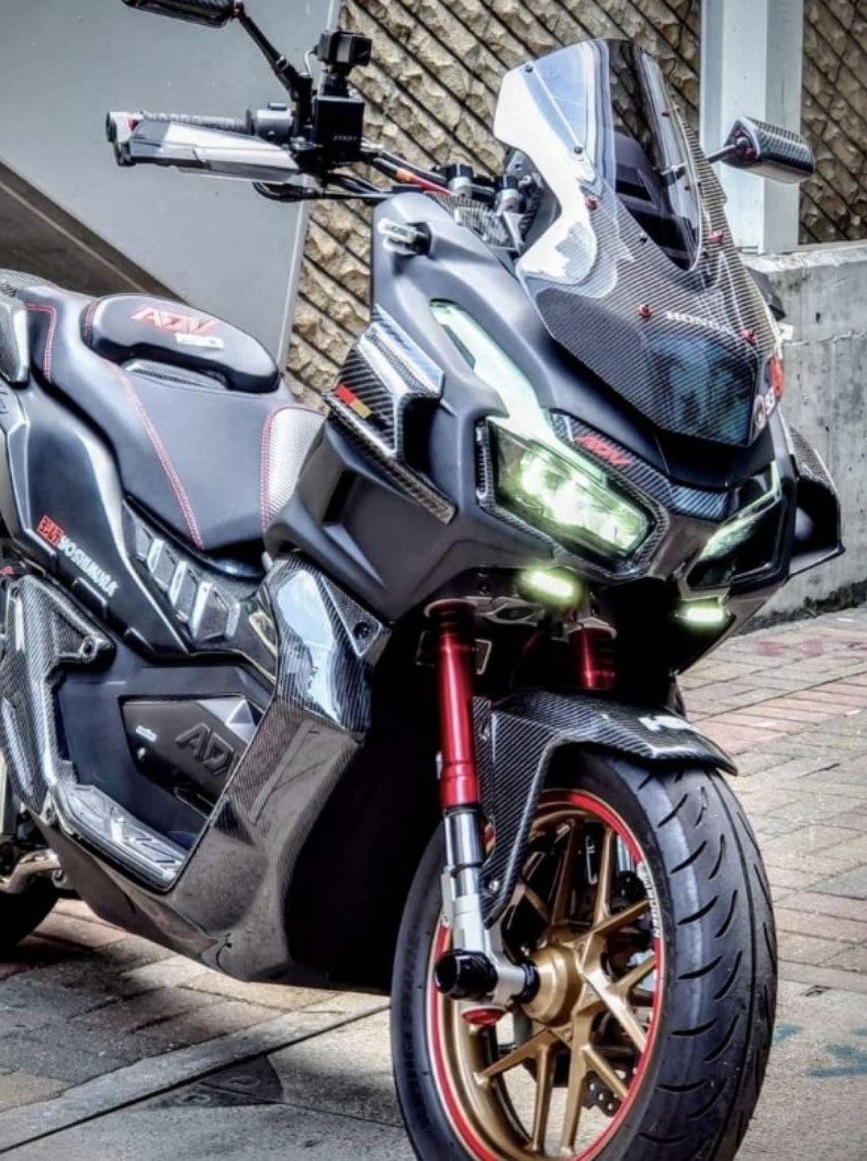 ADV150 Carbon Fiber parts (Original Carbon) adv 150, Motorcycles ...