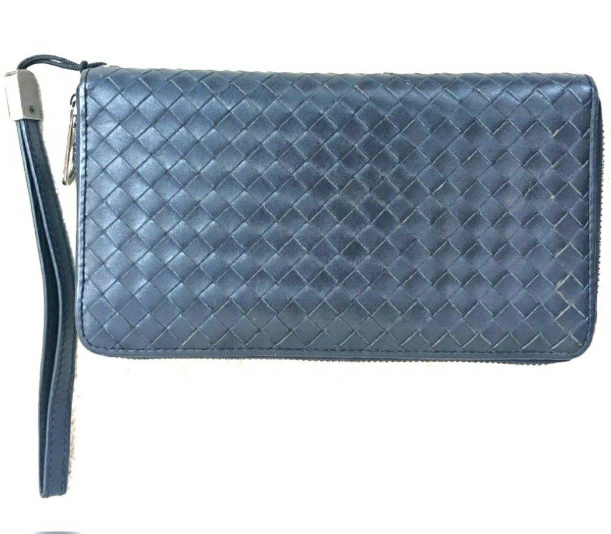 BOTTEGA VENNETA, Barang Mewah, Tas & Dompet di Carousell