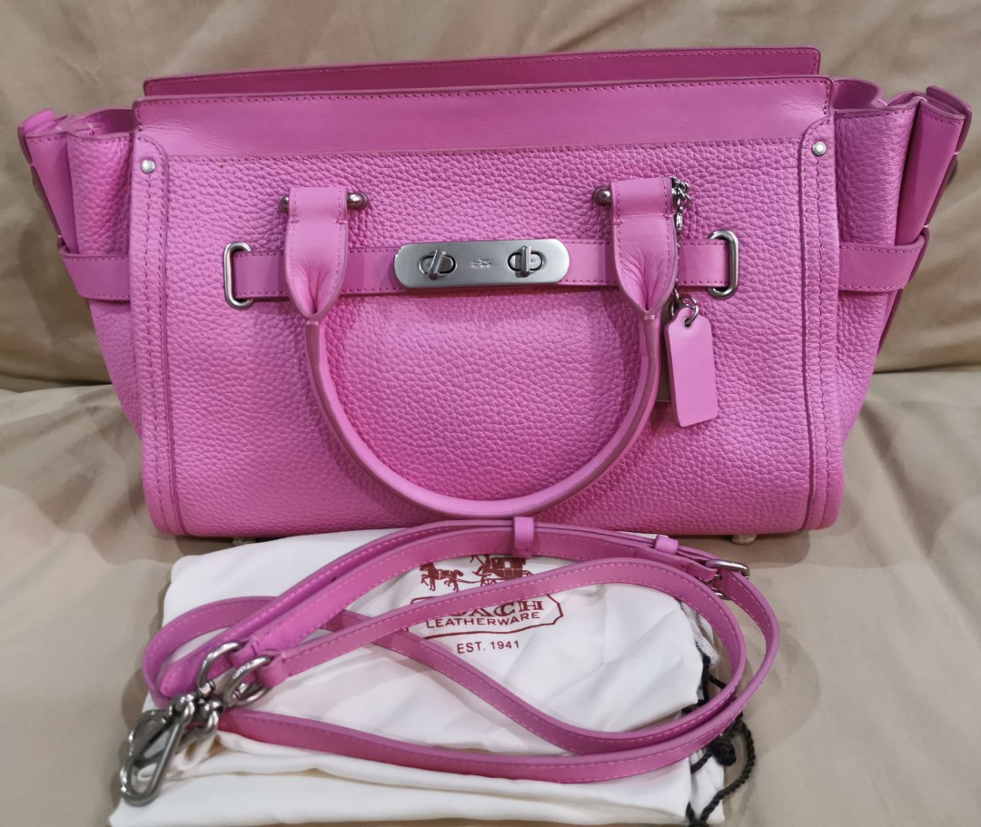 Coach Swagger Carryall Bag, Luxury, Bags & Wallets on Carousell