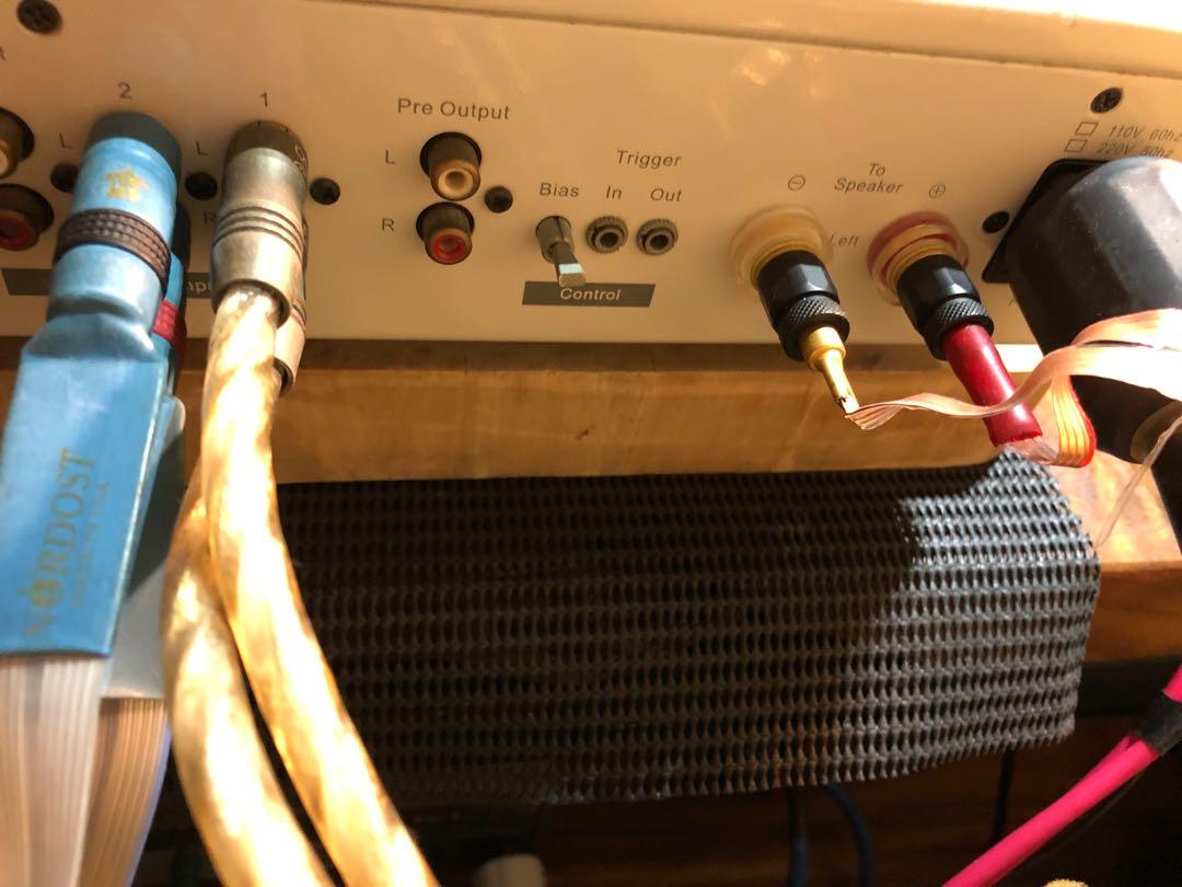 DA & T B90 Integrated amplifier, Electronics, Audio on Carousell