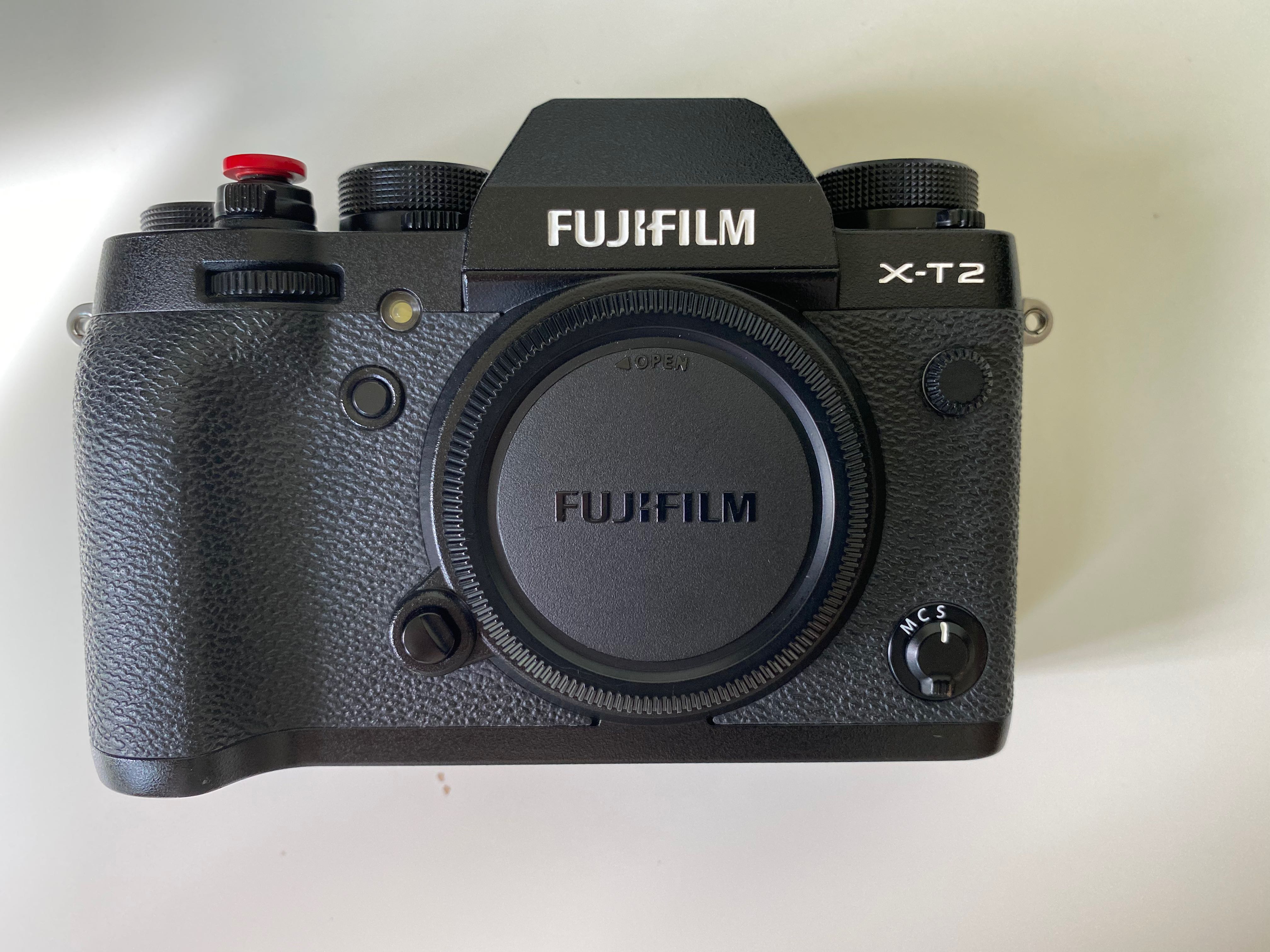 Fujifilm X-T2 Body, Photography, Cameras, Mirrorless on Carousell
