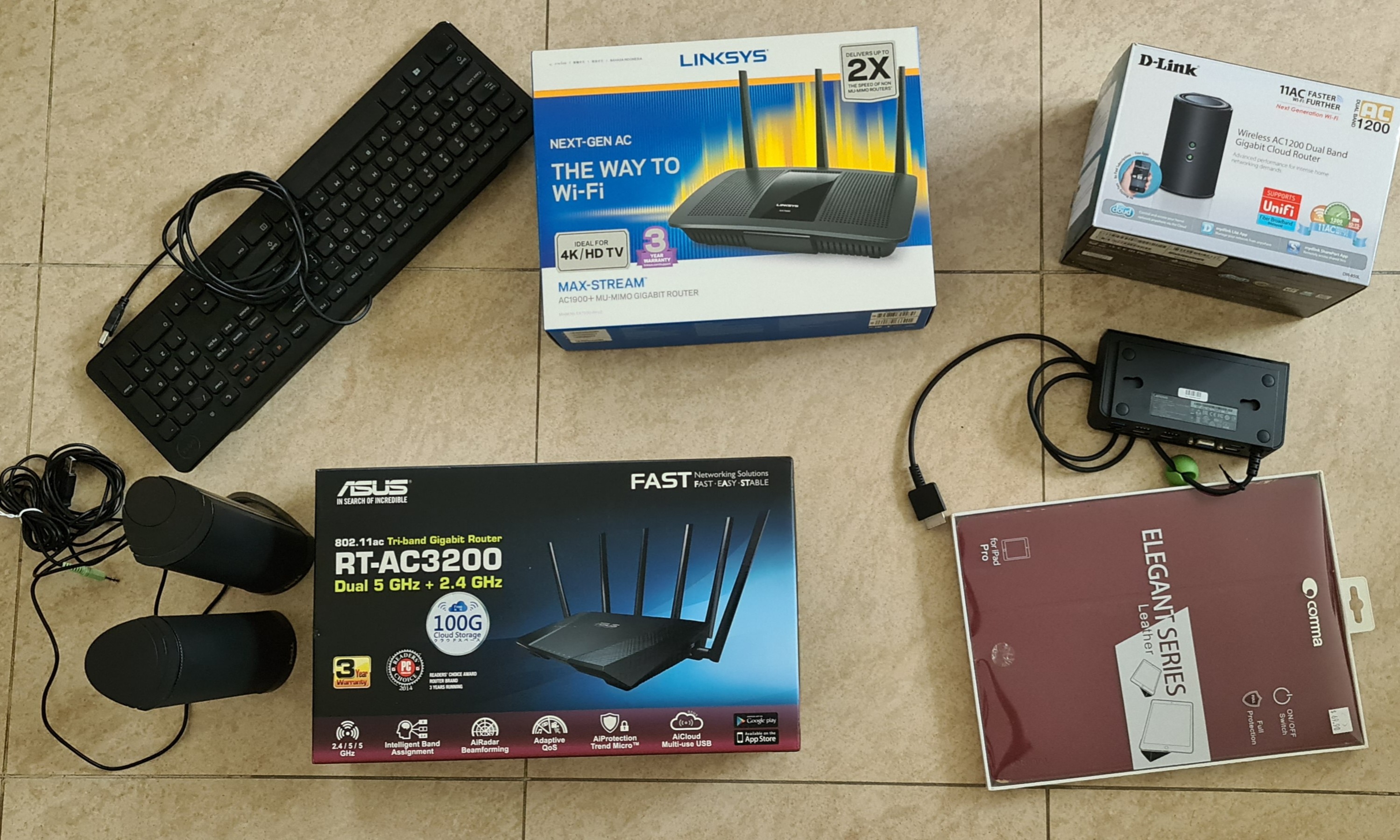 Giving away : Dell wired speakers, Dell wired keyboard, Lenovo ThinkPad ...