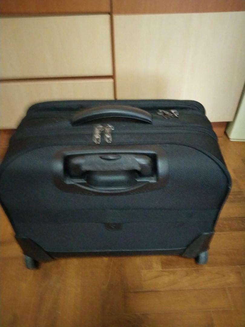 Samsonite travel cabin baggage / luggage, Hobbies & Toys, Travel ...