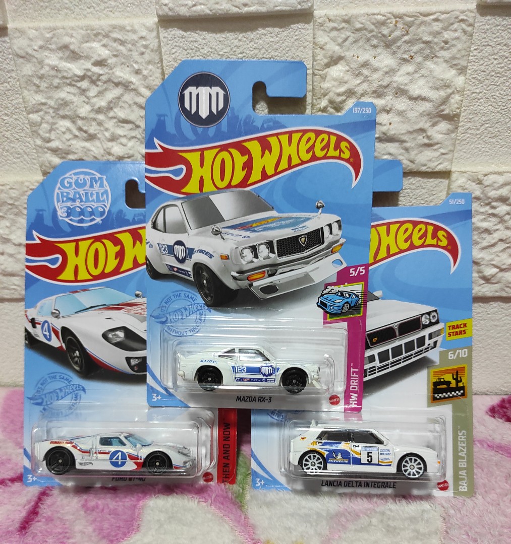 Hot Wheels Cars 2021 mainline Porsche, Hobbies & Toys, Toys & Games on ...