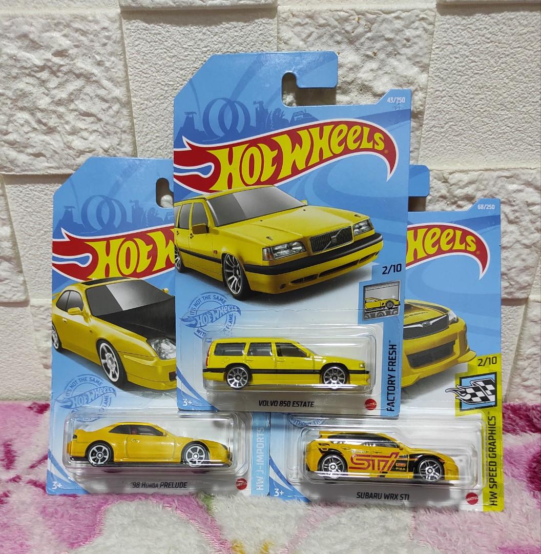 Hot Wheels Cars 2021 mainline Porsche, Hobbies & Toys, Toys & Games on ...