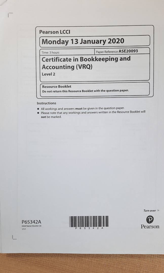 LCCI level 2 past paper 2020, 興趣及遊戲, 書本 & 文具, 教科書 - Carousell