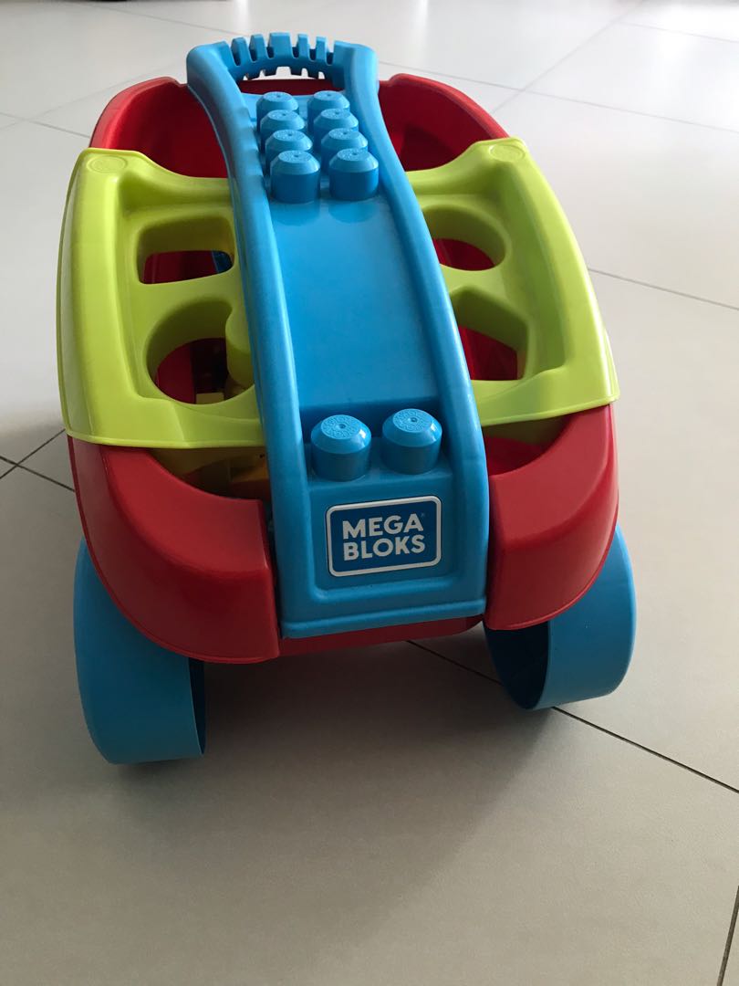 Mega Blocks Wagon, Hobbies & Toys, Toys & Games on Carousell