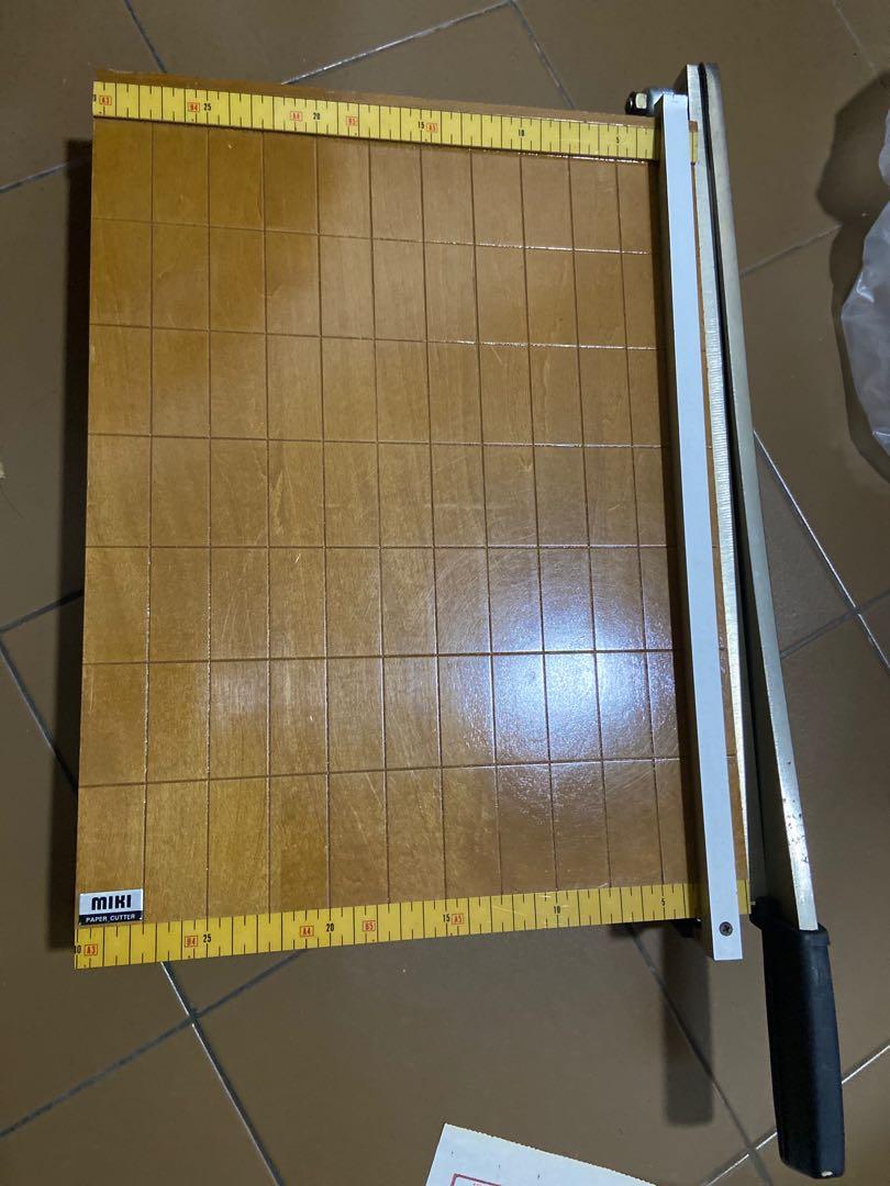 MIKI paper cutter, Hobbies & Toys, Stationery & Craft, Craft Supplies ...