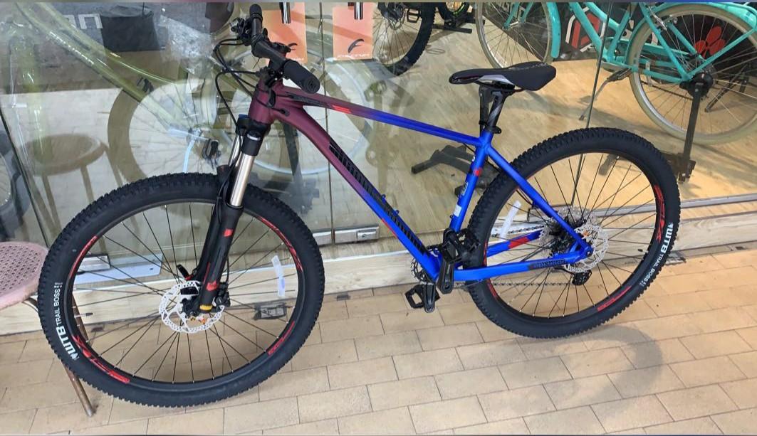 MTB Polygon Xtrada 7 2021 Limited Edition (LE) Size M (27.5), Sports Equipment, Bicycles & Parts ...