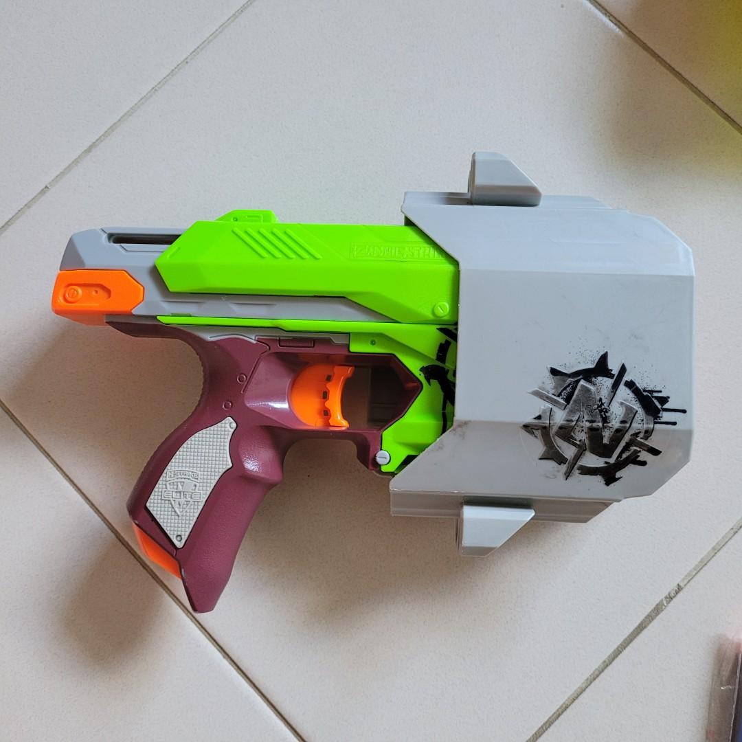 Nerf gun zombie green, Hobbies & Toys, Toys & Games on Carousell