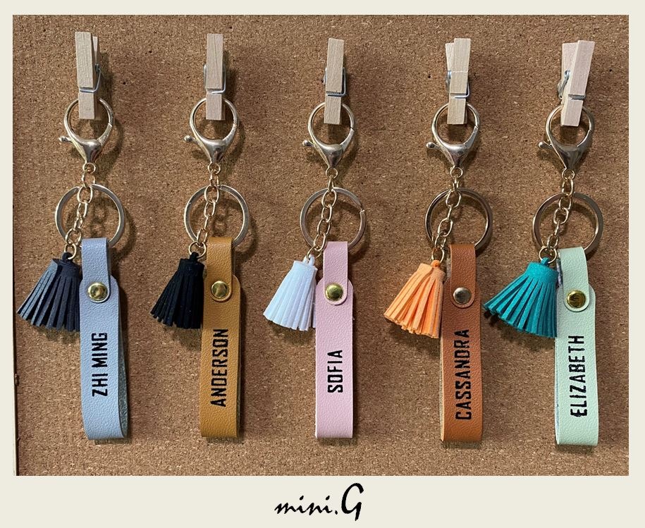 PERSONALIZED LEATHER STRAP KEYCHAIN Customized with Name (Series 1 ...