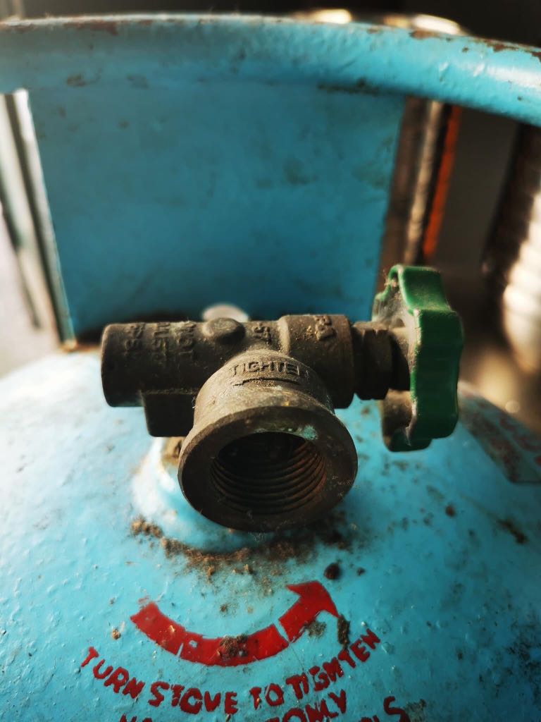 Petron Gasulette, TV & Home Appliances, Kitchen Appliances, Other ...