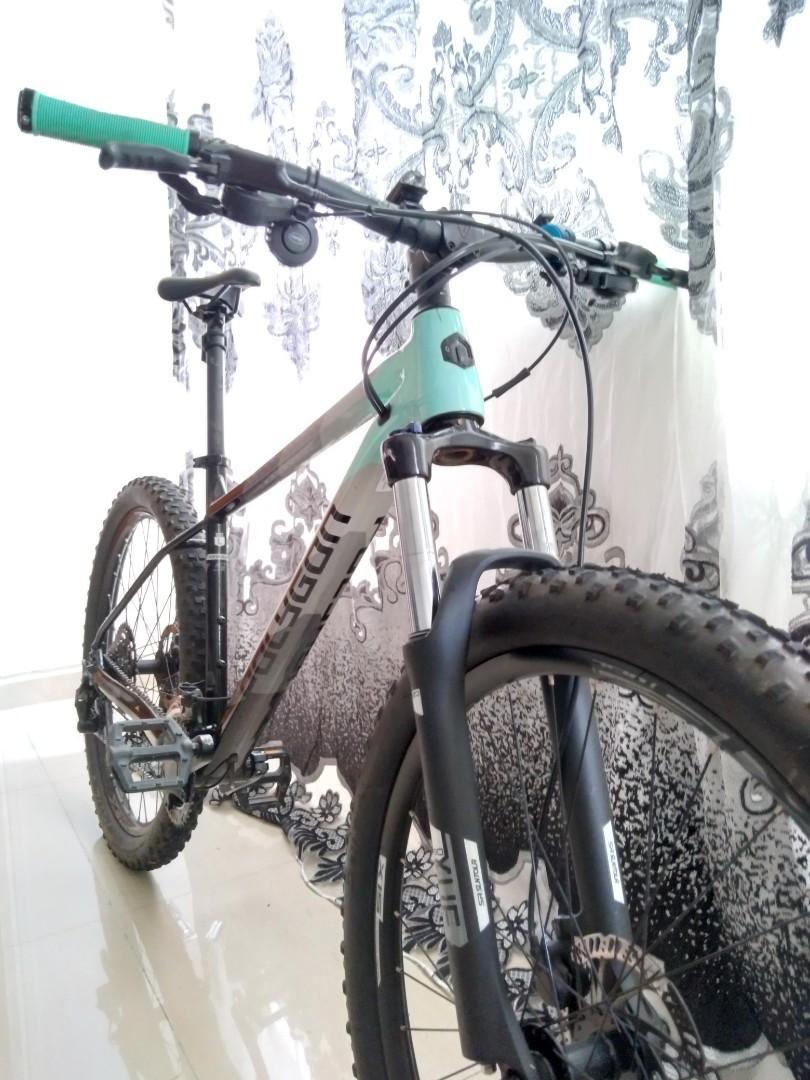 Polygon Xtrada 5, Sports Equipment, Bicycles & Parts, Bicycles on Carousell