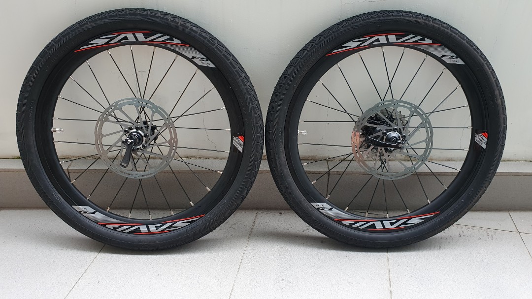 SAVA 20" stock wheelset with Shimano 105 11 speed cassette and rotor ...