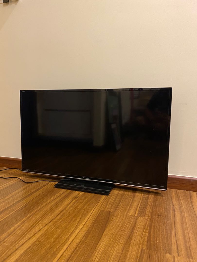 Sharp 39” LCD TV, TV & Home Appliances, TV & Entertainment, TV on Carousell