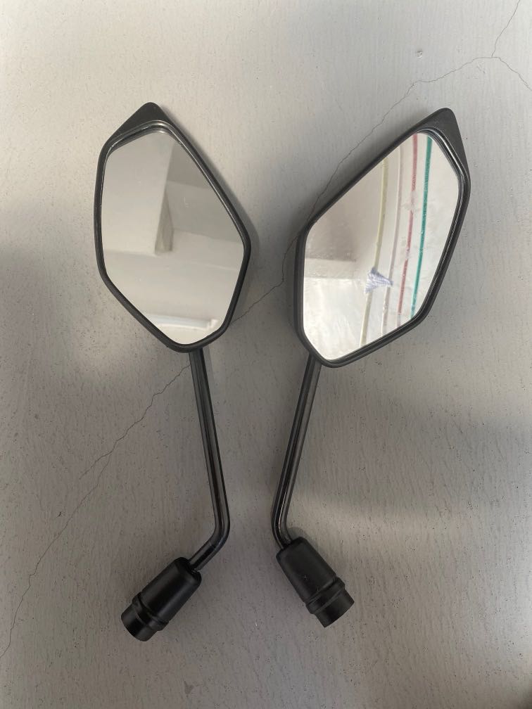 Yamaha Side Mirror, Motorcycles, Motorcycle Accessories on Carousell